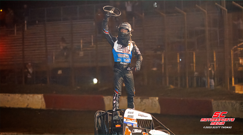 RICKY LEWIS WINS WILD USAC CRA SPRINT CAR WAR AT PERRIS